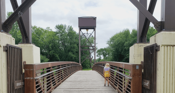 Best Spots for Family Hiking Near Fargo